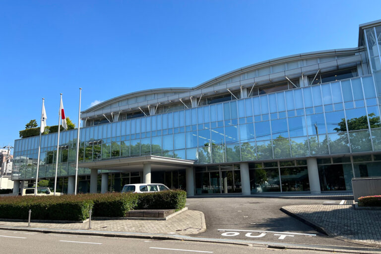 総合商社ではない「複合商社」という在り方、三谷産業 - coki (公器）