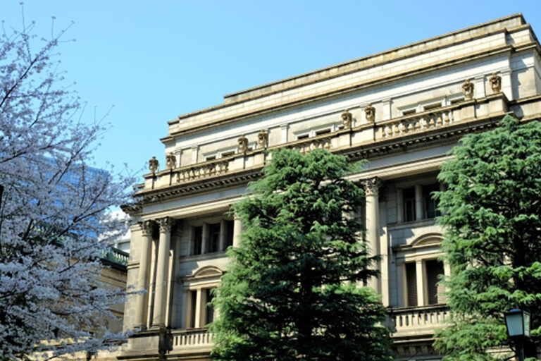 黒田日銀10 年の日本経済再生の真実。21世紀の新生日本的経営の条件【後編】 - coki (公器）