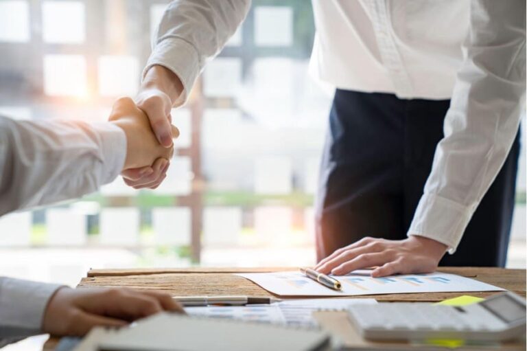 【解説】ESGスコアとは？評価を上げる実務ポイント4つをご紹介 - coki (公器）